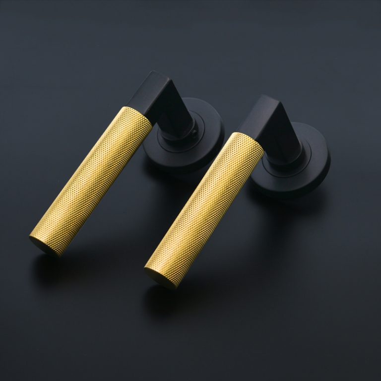 Gold Knurled Lever Door Handle - Door handle | Door Lock | Door ...